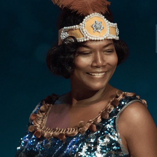Queenlatifahwithlogo Soulbounce