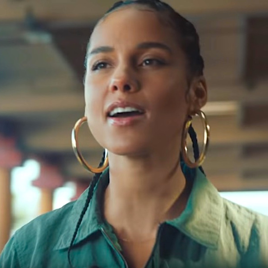 An ice-cream rainbow - A colour map exercise featuring Alicia Keys : r ...